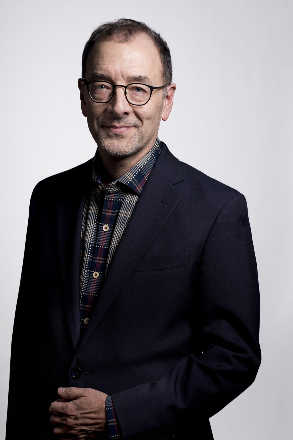 #250: Ethical Investing 101, with Dr. Jon Hale, Head of Sustainability ...